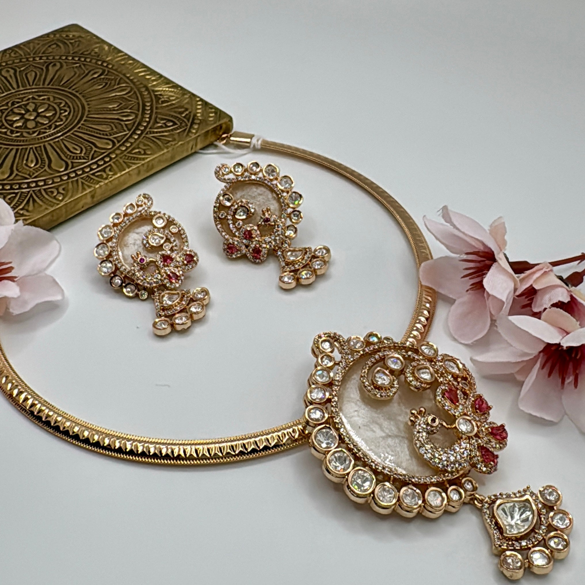 Ruby MOP & Moissanite Hasli Set – Kanya Indya